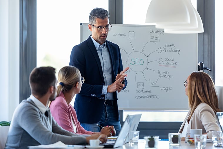 Difference between Service Management and Project Management